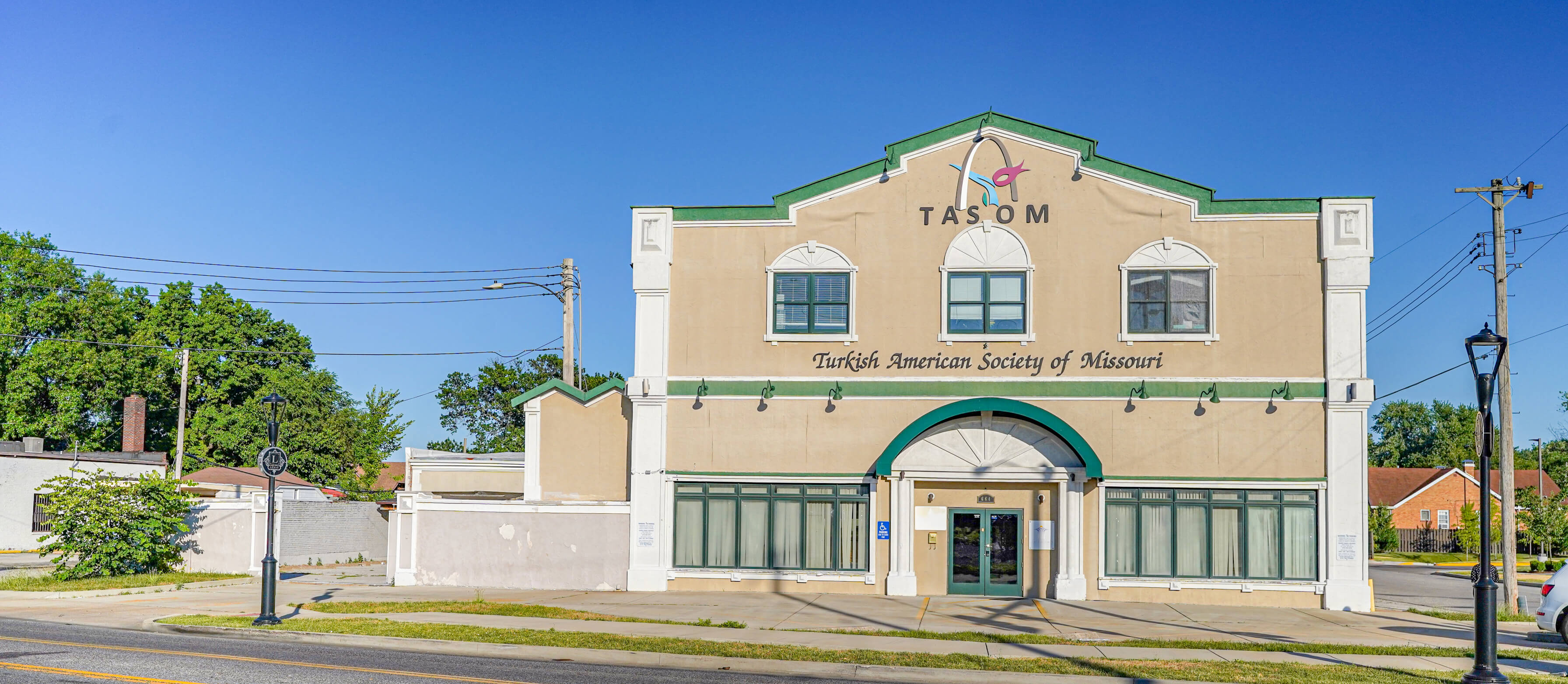 Multi-Family & Commercial Specialists | Realty Exchange